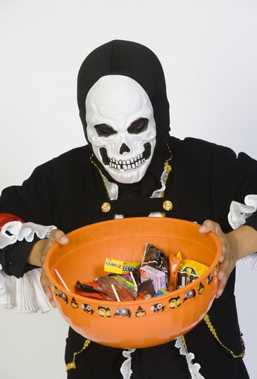 Costume Ideas For Tall People – Halloween & Unique Ideas | People ...